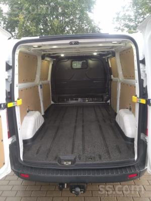 White Ford Transit 2017 in Liepaja, with an engine capacity of 2.00 L and mileage of 125 thousand km for 10800 €, photo 11 on AUTOMOTO.COM.LV