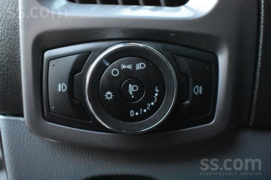 Balts Ford Transit 2017 Talsi, ar dzinēja tilpumu 2.00 L un nobraukumu 144 tūkst. km par 15500 €, foto 10 vietnē AUTOMOTO.COM.LV