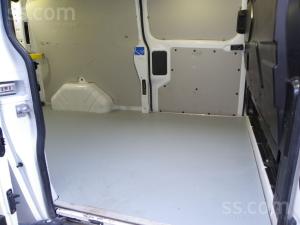 White Ford Transit 2017 in Valka, with an engine capacity of 2.00 L and mileage of 190 thousand km for 8900 €, photo 16 on AUTOMOTO.COM.LV