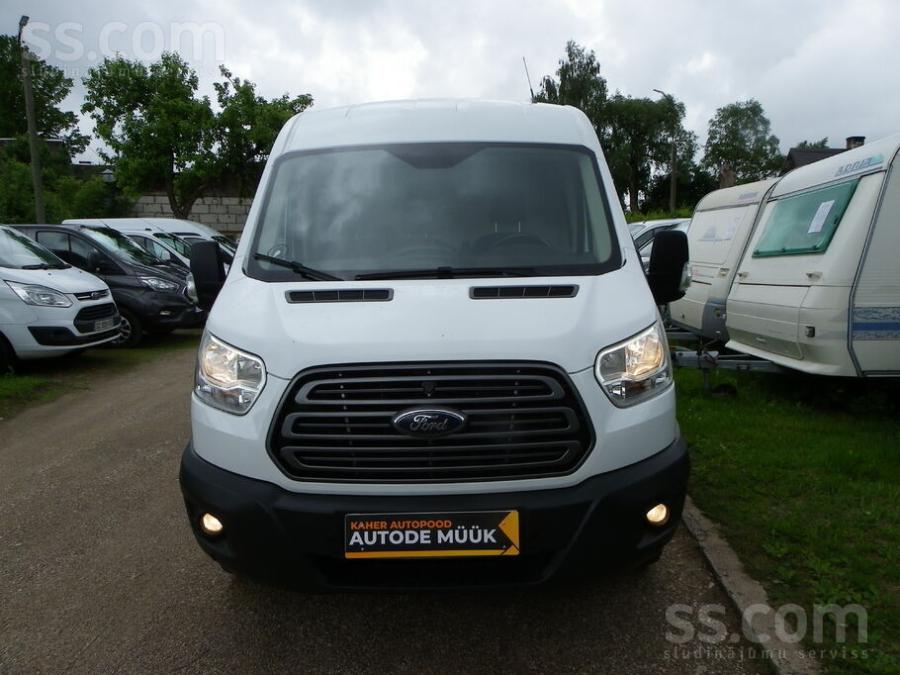 White Ford Transit 2017 in Valka, with an engine capacity of 2.00 L and mileage of 143 thousand km for 8600 €, photo 3 on AUTOMOTO.COM.LV