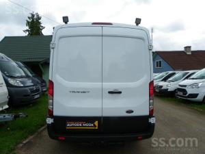 White Ford Transit 2017 in Valka, with an engine capacity of 2.00 L and mileage of 143 thousand km for 8600 €, photo 7 on AUTOMOTO.COM.LV