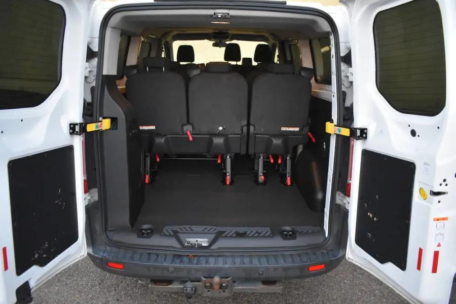 Balts Ford Transit 2017 Talsi, ar dzinēja tilpumu 2.00 L un nobraukumu 144 tūkst. km par 15500 €, foto 10 vietnē AUTOMOTO.COM.LV