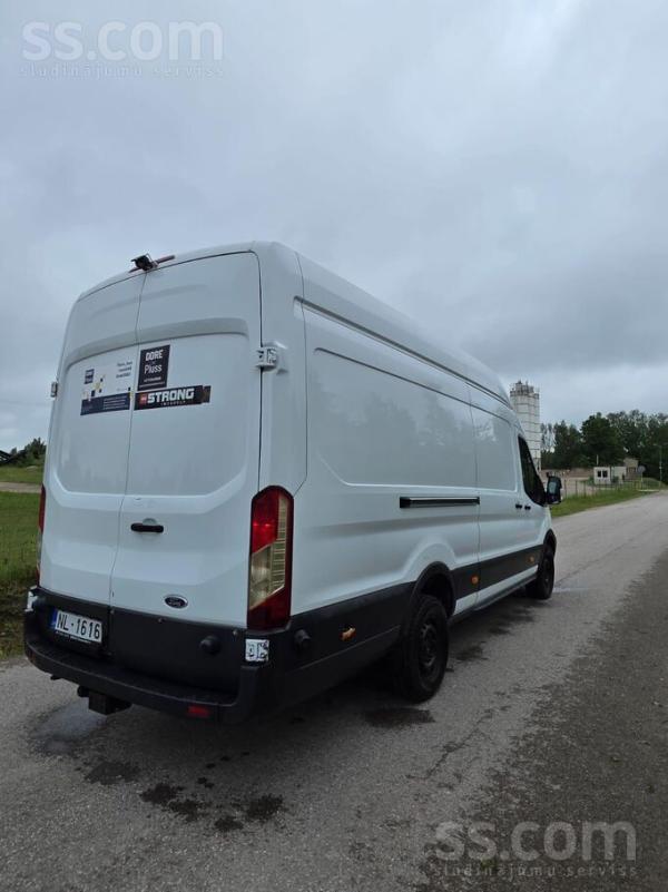 White Ford Transit 2017 in Riga, with an engine capacity of 2.00 L and mileage of 189 thousand km for 8900 €, photo 2 on AUTOMOTO.COM.LV