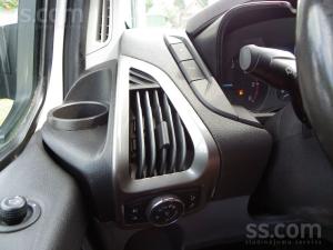 Balts Ford Transit 2017 Valka, ar dzinēja tilpumu 2.00 L un nobraukumu 124 tūkst. km par 9500 €, foto 12 vietnē AUTOMOTO.COM.LV