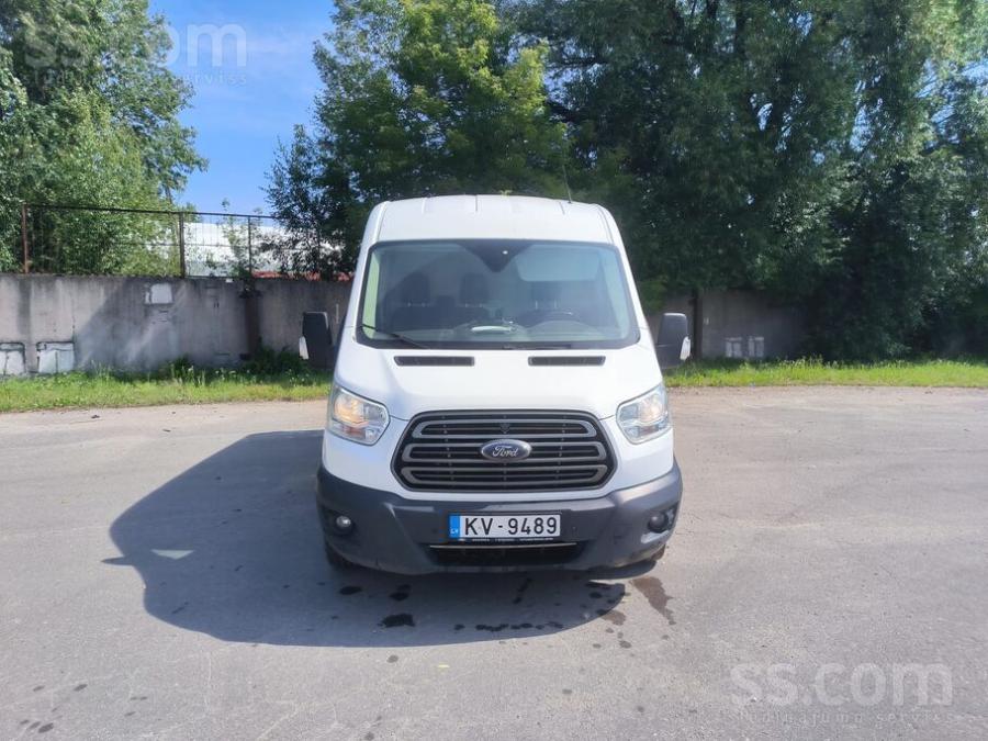 White Ford Transit 2017 in Riga, with an engine capacity of 2.00 L and mileage of 183 thousand km for 10900 €, photo 17 on AUTOMOTO.COM.LV