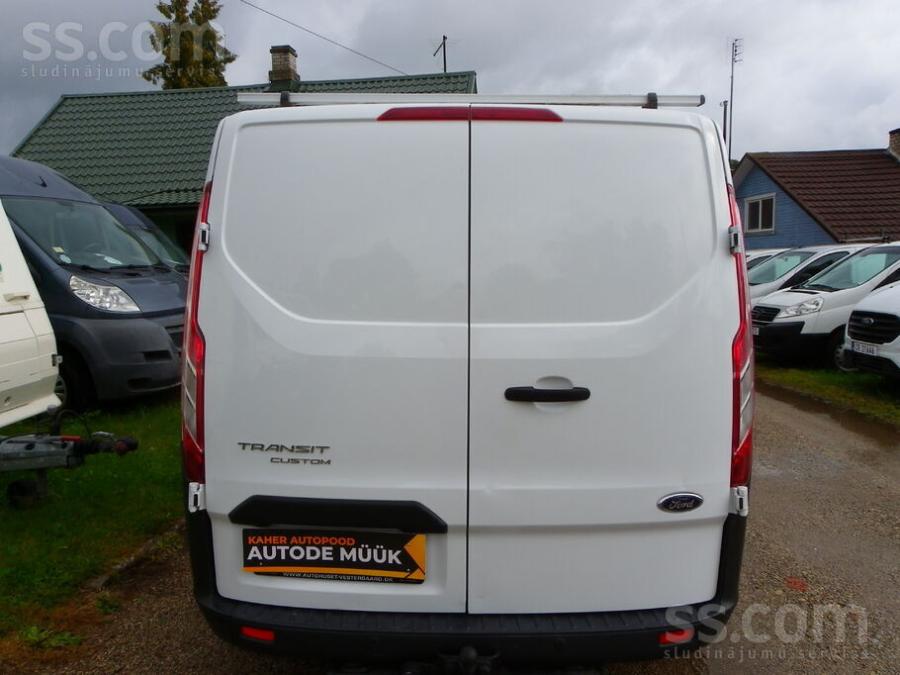 White Ford Transit 2017 in Valka, with an engine capacity of 2.00 L and mileage of 222 thousand km for 8700 €, photo 8 on AUTOMOTO.COM.LV