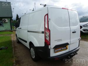 White Ford Transit 2017 in Valka, with an engine capacity of 2.00 L and mileage of 222 thousand km for 8700 €, photo 9 on AUTOMOTO.COM.LV