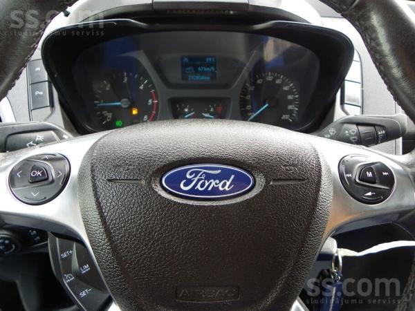 White Ford Transit 2017 in Valka, with an engine capacity of 2.00 L and mileage of 222 thousand km for 8700 €, photo 10 on AUTOMOTO.COM.LV