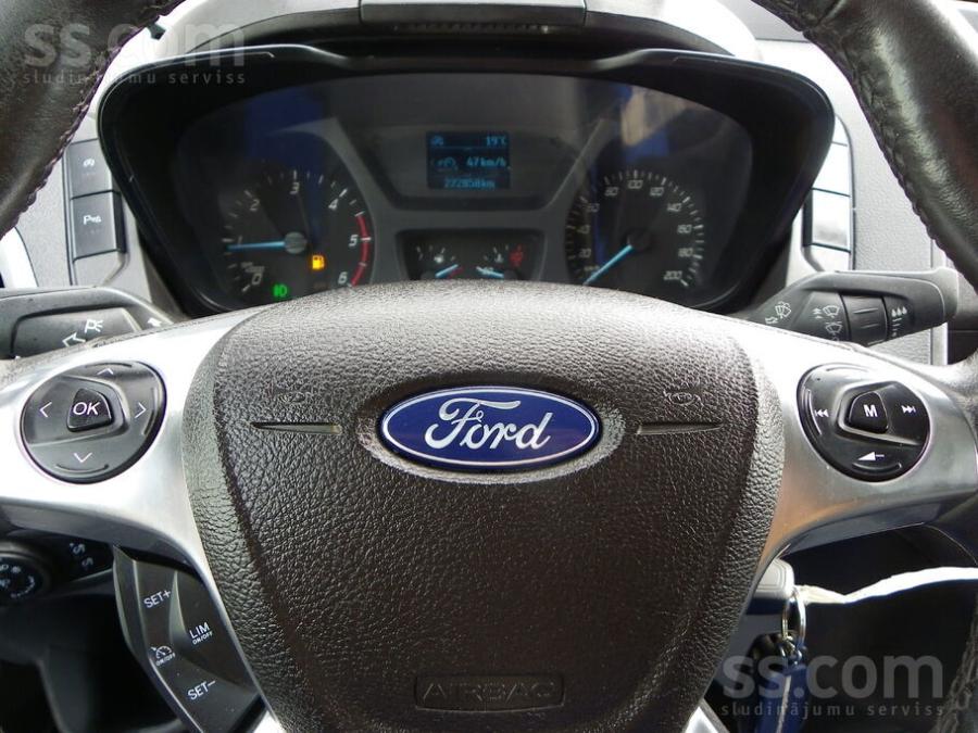White Ford Transit 2017 in Valka, with an engine capacity of 2.00 L and mileage of 222 thousand km for 8700 €, photo 10 on AUTOMOTO.COM.LV