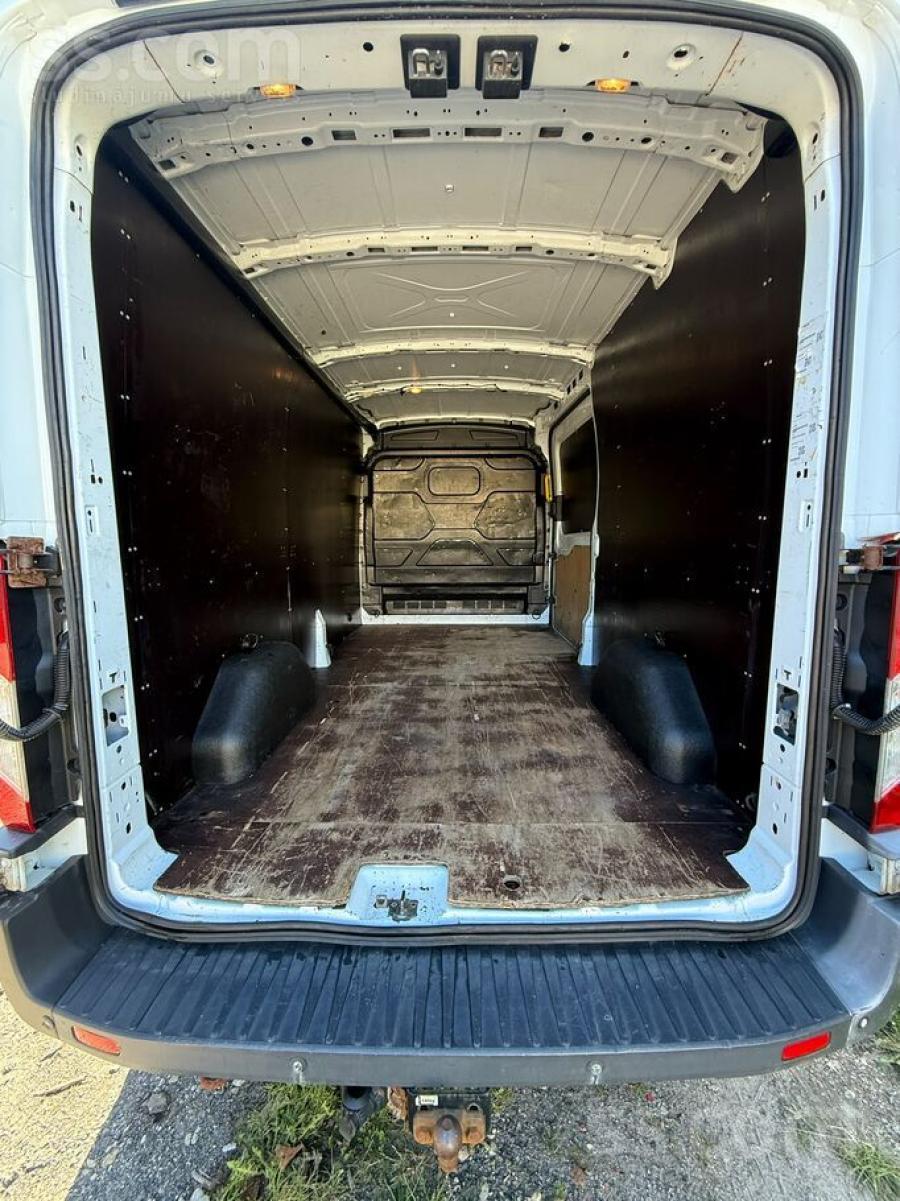 Balts Ford Transit 2017 Rīga, ar dzinēja tilpumu 2.00 L un nobraukumu 162 tūkst. km par 10900 €, foto 17 vietnē AUTOMOTO.COM.LV