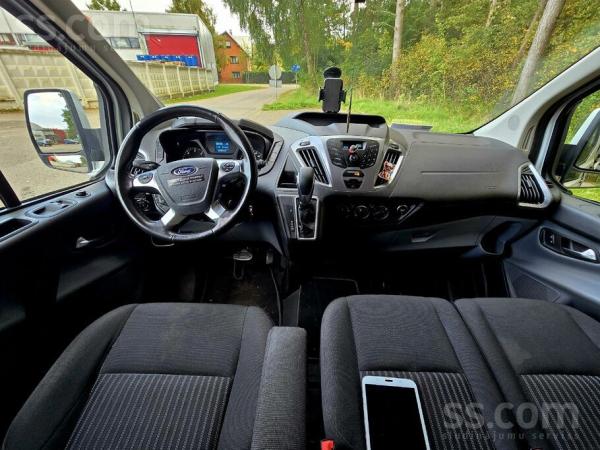 White Ford Transit 2017 in Riga, with an engine capacity of 2.00 L and mileage of 125 thousand km for 14500 €, photo 11 on AUTOMOTO.COM.LV