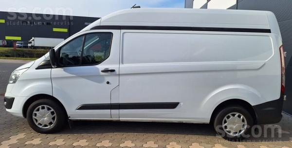 Balts Ford Transit 2017 Rīga, ar dzinēja tilpumu 2.00 L un nobraukumu 162 tūkst. km par 12000 €, foto 9 vietnē AUTOMOTO.COM.LV