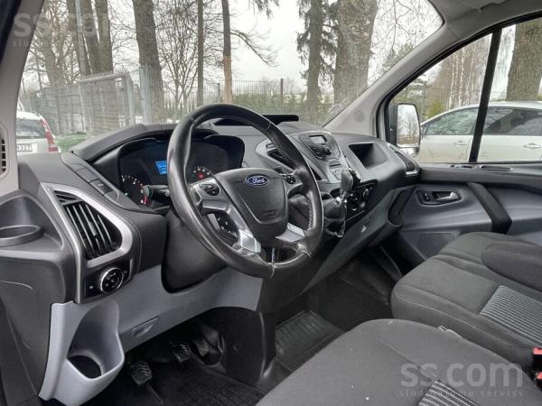 White Ford Transit 2018 in Riga, with an engine capacity of 2.00 L and mileage of 108 thousand km for 9470 €, photo 10 on AUTOMOTO.COM.LV