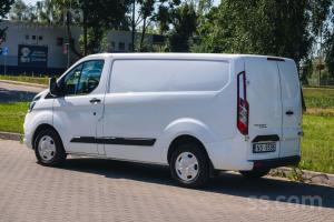 White Ford Transit 2018 in Riga, with an engine capacity of 2.00 L and mileage of 290 thousand km for 8700 €, photo 4 on AUTOMOTO.COM.LV