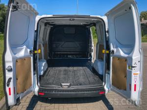 White Ford Transit 2018 in Riga, with an engine capacity of 2.00 L and mileage of 290 thousand km for 8700 €, photo 6 on AUTOMOTO.COM.LV