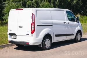 White Ford Transit 2018 in Riga, with an engine capacity of 2.00 L and mileage of 290 thousand km for 8700 €, photo 8 on AUTOMOTO.COM.LV