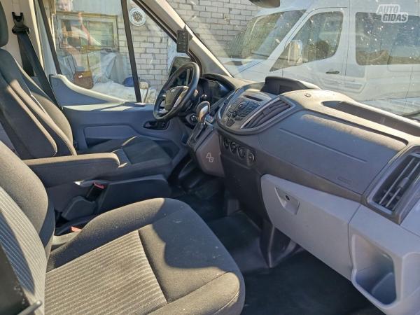 White Ford Transit 2018 in Siauliai, with an engine capacity of 2.00 L and mileage of 379 thousand km for 3950 €, photo 6 on AUTOMOTO.COM.LV
