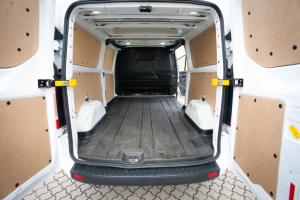 Balts Ford Transit 2018 Rīga, ar dzinēja tilpumu 2.00 L un nobraukumu 192 tūkst. km par 12790 €, foto 3 vietnē AUTOMOTO.COM.LV