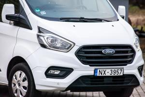 Balts Ford Transit 2018 Rīga, ar dzinēja tilpumu 2.00 L un nobraukumu 192 tūkst. km par 12790 €, foto 15 vietnē AUTOMOTO.COM.LV