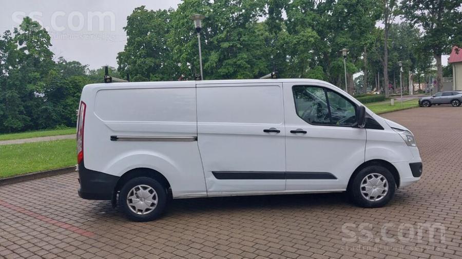 Balts Ford Transit 2018 Alūksne, ar dzinēja tilpumu 2.00 L un nobraukumu 0 tūkst. km par 9700 €, foto 11 vietnē AUTOMOTO.COM.LV