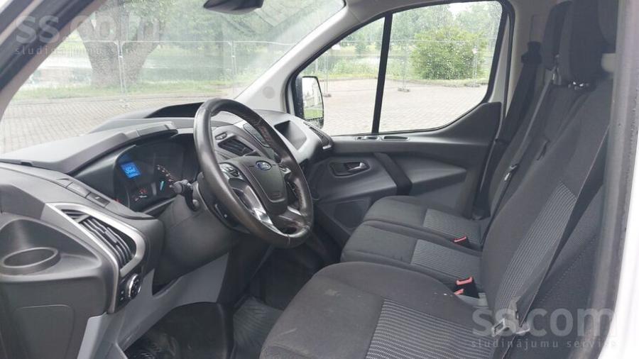 Balts Ford Transit 2018 Alūksne, ar dzinēja tilpumu 2.00 L un nobraukumu 0 tūkst. km par 9700 €, foto 14 vietnē AUTOMOTO.COM.LV