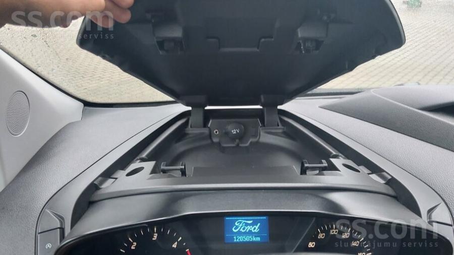 Balts Ford Transit 2018 Alūksne, ar dzinēja tilpumu 2.00 L un nobraukumu 0 tūkst. km par 9700 €, foto 17 vietnē AUTOMOTO.COM.LV