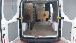 Balts Ford Transit 2018 Alūksne, ar dzinēja tilpumu 2.00 L un nobraukumu 0 tūkst. km par 9700 €, foto 21 vietnē AUTOMOTO.COM.LV