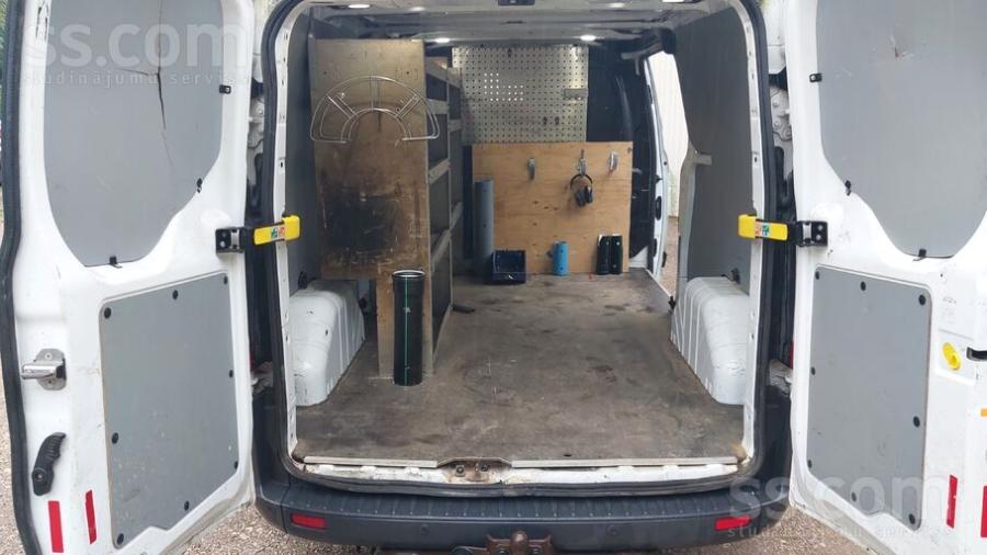 Balts Ford Transit 2018 Alūksne, ar dzinēja tilpumu 2.00 L un nobraukumu 0 tūkst. km par 9700 €, foto 21 vietnē AUTOMOTO.COM.LV