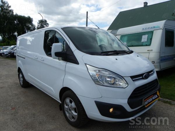 Balts Ford Transit 2018 Valka, ar dzinēja tilpumu 2.00 L un nobraukumu 184 tūkst. km par 9500 €, foto 1 vietnē AUTOMOTO.COM.LV