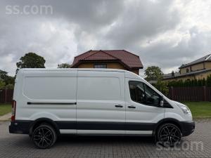 White Ford Transit 2018 in Riga, with an engine capacity of 2.00 L and mileage of 330 thousand km for 8750 €, photo 6 on AUTOMOTO.COM.LV