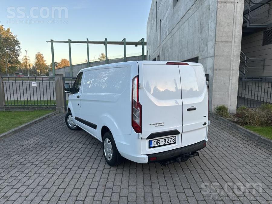 Balts Ford Transit 2018 Jelgava, ar dzinēja tilpumu 2.00 L un nobraukumu 235 tūkst. km par 9850 €, foto 6 vietnē AUTOMOTO.COM.LV