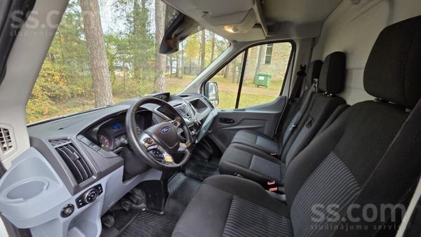 White Ford Transit 2018 in Riga, with an engine capacity of 2.00 L and mileage of 399 thousand km for 8990 €, photo 8 on AUTOMOTO.COM.LV