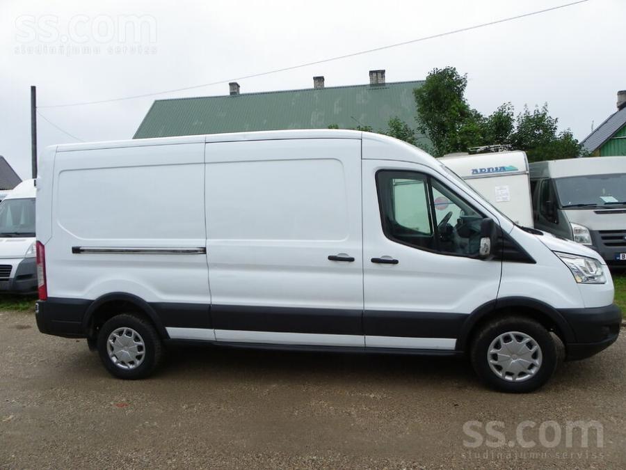 White Ford Transit 2019 in Valka, with an engine capacity of 2.00 L and mileage of 163 thousand km for 11300 €, photo 4 on AUTOMOTO.COM.LV