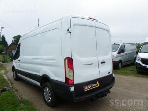 White Ford Transit 2019 in Valka, with an engine capacity of 2.00 L and mileage of 163 thousand km for 11300 €, photo 7 on AUTOMOTO.COM.LV
