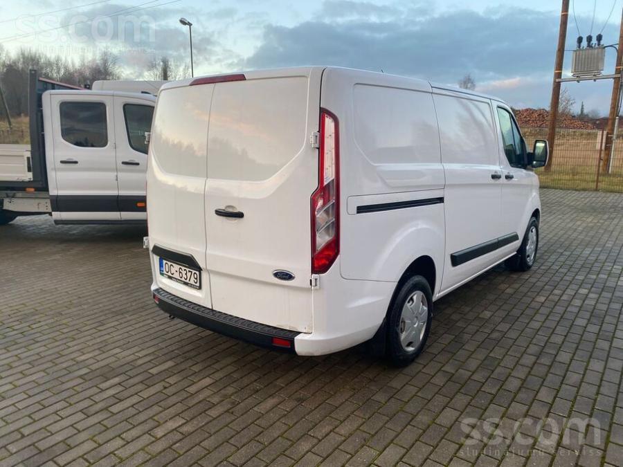 Balts Ford Transit 2019 Kuldīga, ar dzinēja tilpumu 2.00 L un nobraukumu 75 tūkst. km par 14500 €, foto 3 vietnē AUTOMOTO.COM.LV