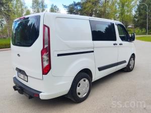 White Ford Transit 2019 in Jurmala, with an engine capacity of 2.00 L and mileage of 187 thousand km for 11000 €, photo 4 on AUTOMOTO.COM.LV