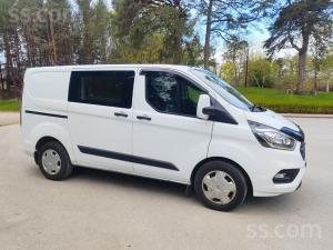 White Ford Transit 2019 in Jurmala, with an engine capacity of 2.00 L and mileage of 187 thousand km for 11000 €, photo 6 on AUTOMOTO.COM.LV