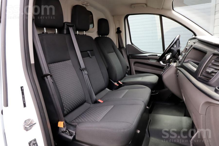 White Ford Transit 2019 in Tukums, with an engine capacity of 2.00 L and mileage of 234 thousand km for 11700 €, photo 9 on AUTOMOTO.COM.LV