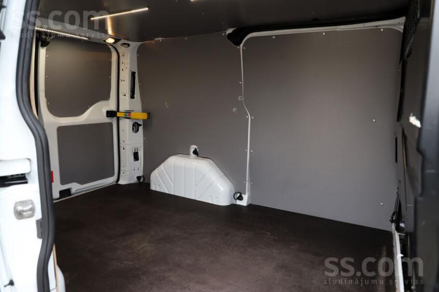 White Ford Transit 2019 in Tukums, with an engine capacity of 2.00 L and mileage of 234 thousand km for 11700 €, photo 12 on AUTOMOTO.COM.LV
