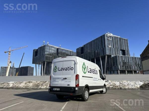 Balts Ford Transit 2019 Rīga, ar dzinēja tilpumu 2.00 L un nobraukumu 157 tūkst. km par 8700 €, foto 3 vietnē AUTOMOTO.COM.LV