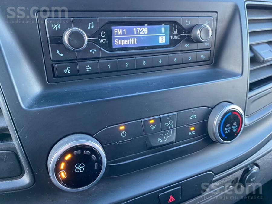 Balts Ford Transit 2019 Kuldīga, ar dzinēja tilpumu 2.00 L un nobraukumu 75 tūkst. km par 14500 €, foto 9 vietnē AUTOMOTO.COM.LV