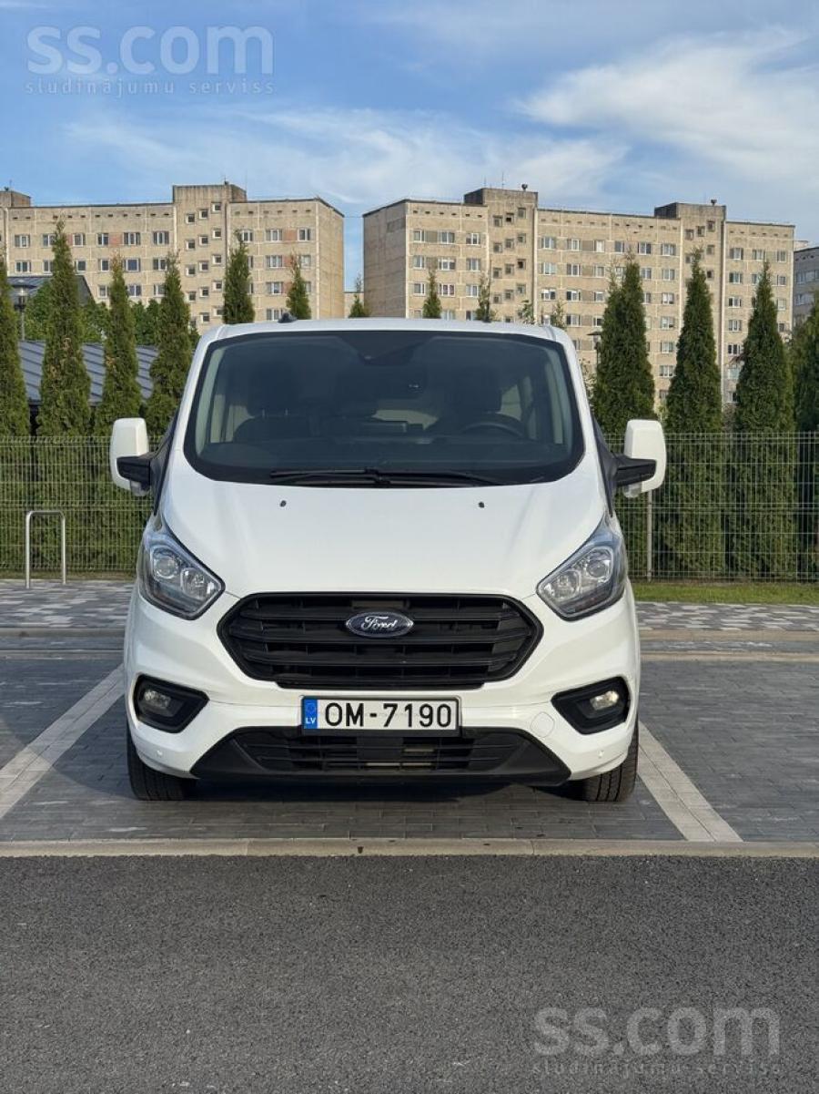 Белый Форд Транзит 2019 в Елгава, объемом двигателя 2.00 л и пробегом 150 тыс. км за 10850 €, фото 1 на AUTOMOTO.COM.LV