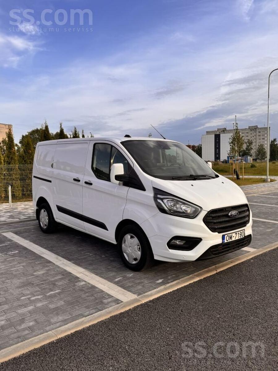 Белый Форд Транзит 2019 в Елгава, объемом двигателя 2.00 л и пробегом 150 тыс. км за 10850 €, фото 3 на AUTOMOTO.COM.LV