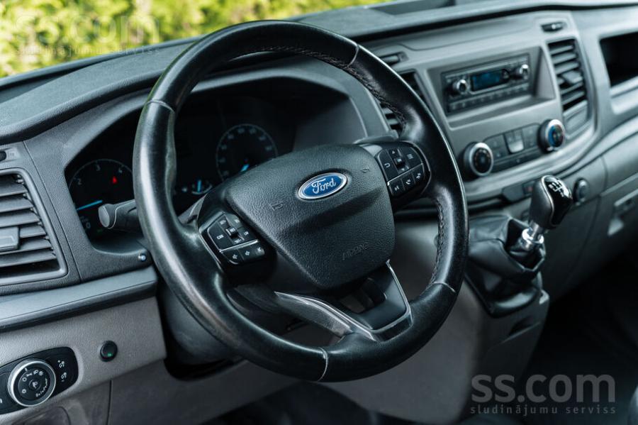 White Ford Transit 2019 in Riga, with an engine capacity of 2.00 L and mileage of 245 thousand km for 9900 €, photo 20 on AUTOMOTO.COM.LV