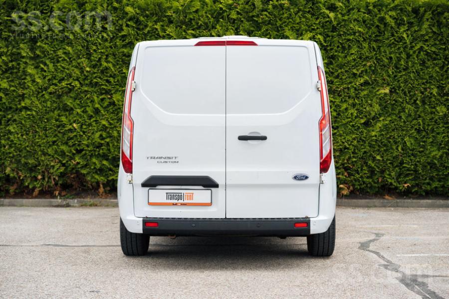 White Ford Transit 2019 in Riga, with an engine capacity of 2.00 L and mileage of 245 thousand km for 9900 €, photo 11 on AUTOMOTO.COM.LV