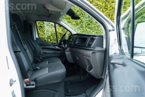 White Ford Transit 2019 in Riga, with an engine capacity of 2.00 L and mileage of 245 thousand km for 9900 €, photo 16 on AUTOMOTO.COM.LV
