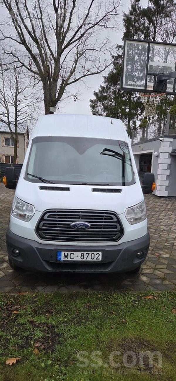 White Ford Transit 2019 in Riga, with an engine capacity of 2.00 L and mileage of 251 thousand km for 11875 €, photo 3 on AUTOMOTO.COM.LV