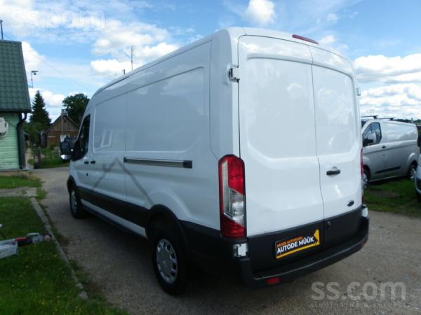 White Ford Transit 2019 in Valka, with an engine capacity of 2.00 L and mileage of 264 thousand km for 10800 €, photo 8 on AUTOMOTO.COM.LV