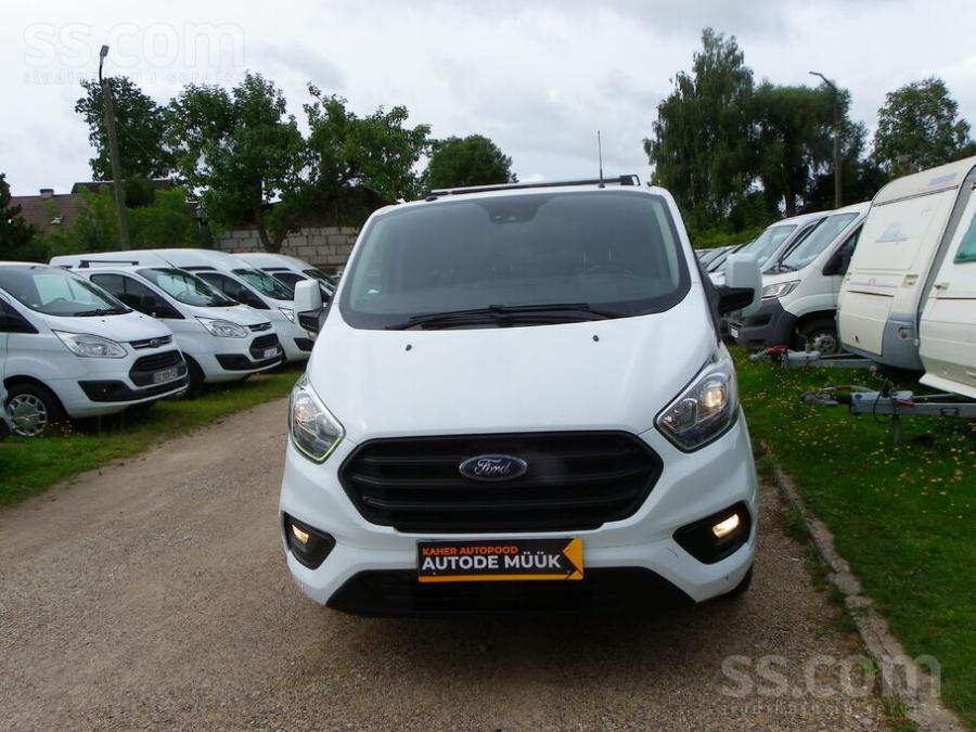 White Ford Transit 2019 in Valka, with an engine capacity of 2.00 L and mileage of 218 thousand km for 10900 €, photo 3 on AUTOMOTO.COM.LV