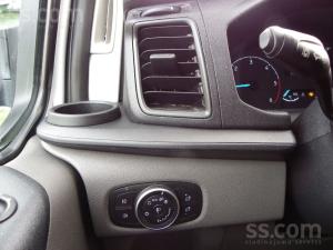 White Ford Transit 2019 in Valka, with an engine capacity of 2.00 L and mileage of 218 thousand km for 10900 €, photo 11 on AUTOMOTO.COM.LV